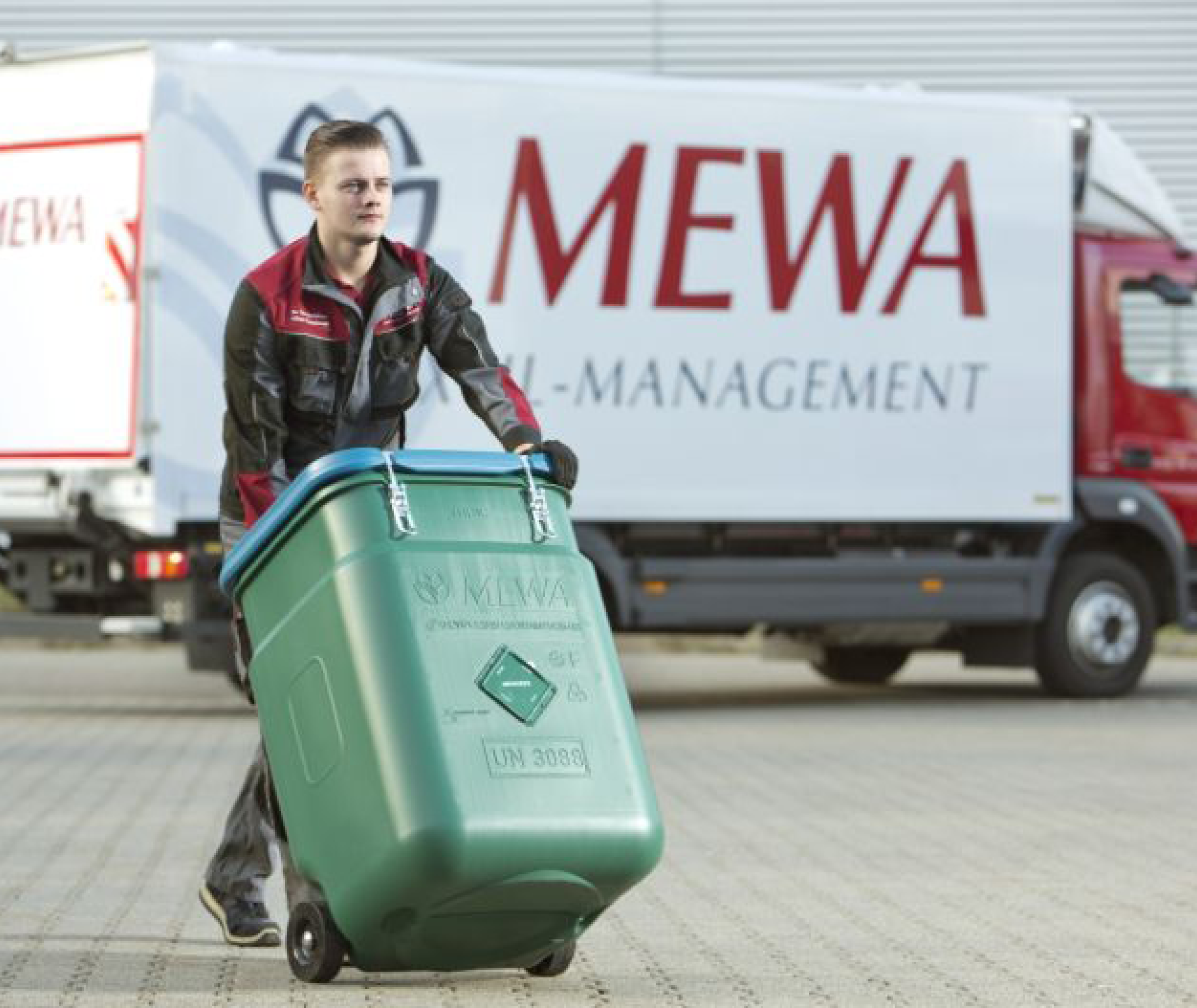 MEWA TEXTIL-SERVICE - COM plan + service GmbH